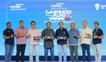 Iwan Setiawan Mega Finance, Pemimpin Visioner di Top 100 CEO 2024 - THE ...